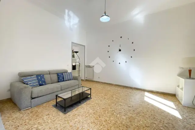 Appartamento in affitto, Roma. Trilocale Via Nemorense con giardino ...