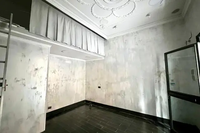 Negozio in affitto, Via Colonnello Lahalle, Napoli, In ottime ...