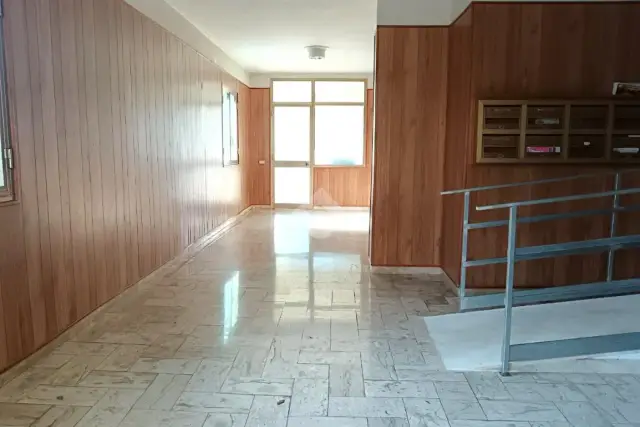 Appartamento in vendita, Trapani. Quadrilocale Via Euripide 1 con ...