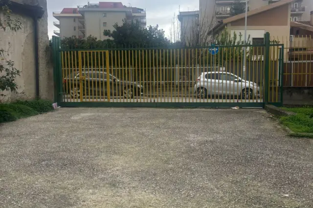 Appartamento in vendita, Via Cupe Superiore 20, Eboli, 300 mq • Wikicasa